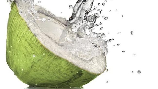 Best organic coconut water brands for healthy living | NaturalHealth365