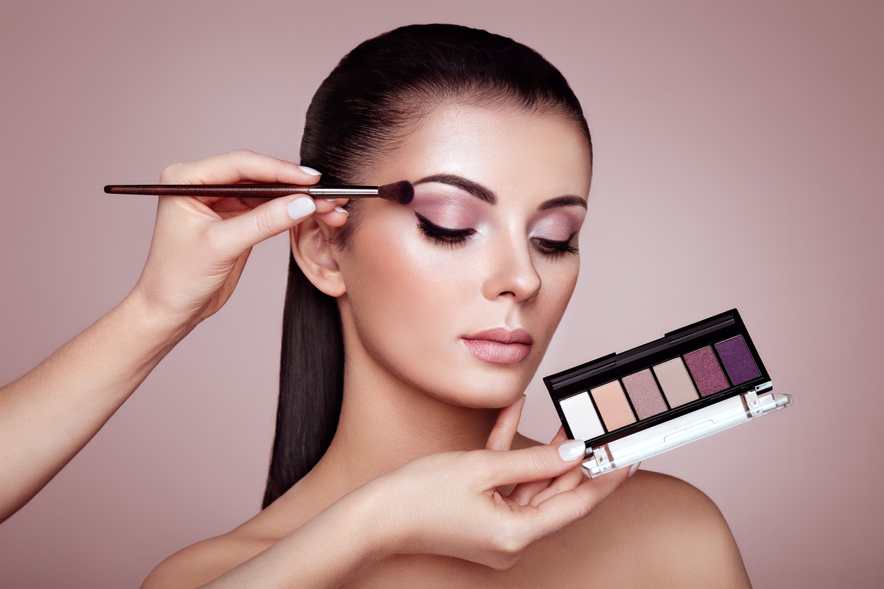 Heavy Metals Found In Popular Cosmetics | NaturalHealth365