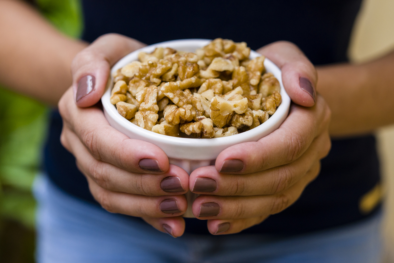 Weight Loss Benefits Of Walnuts Revealed | NaturalHealth365